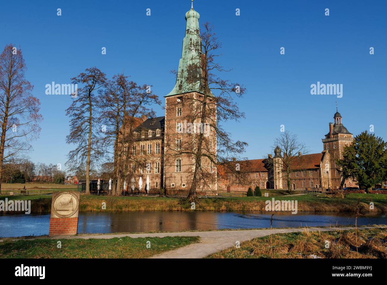 the castle of Raesfeld in germany Stock Photo - Alamy