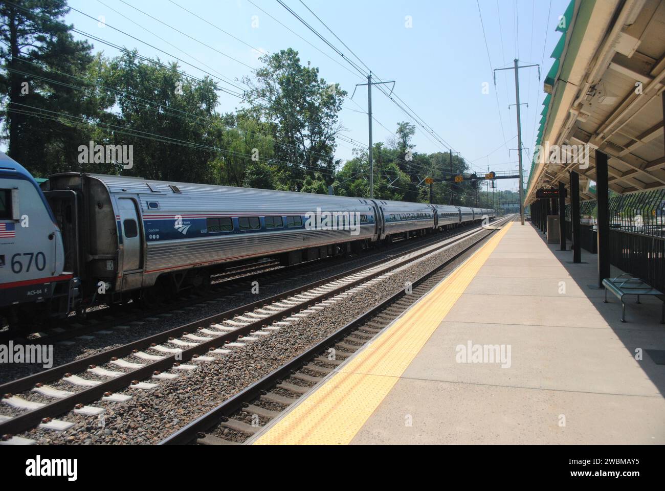 Amtrak acs64 engine hi-res stock photography and images - Alamy
