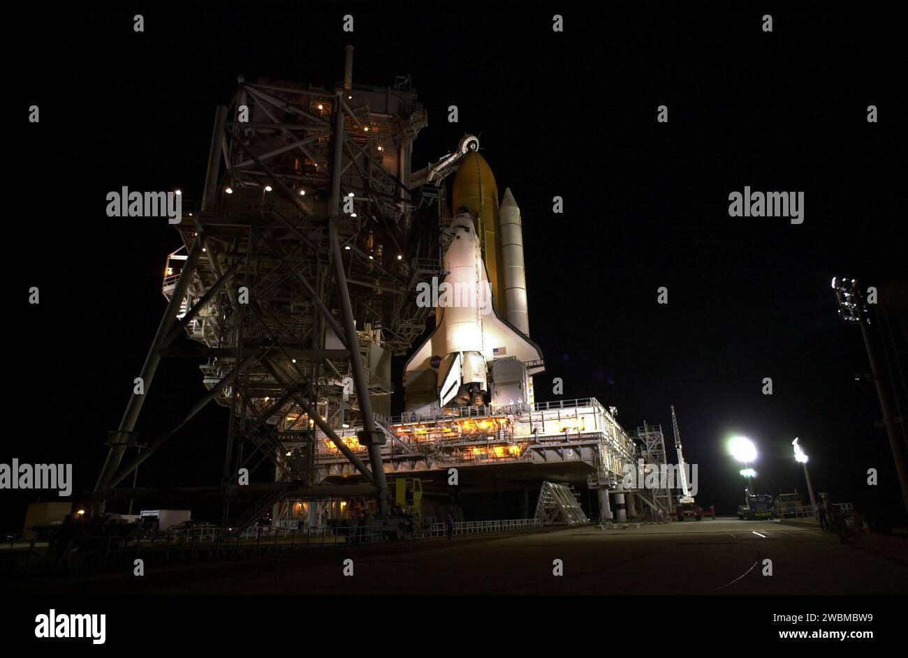 KENNEDY SPACE CENTER, Fla. -- On Launch Pad 39a, the Rotating Service ...