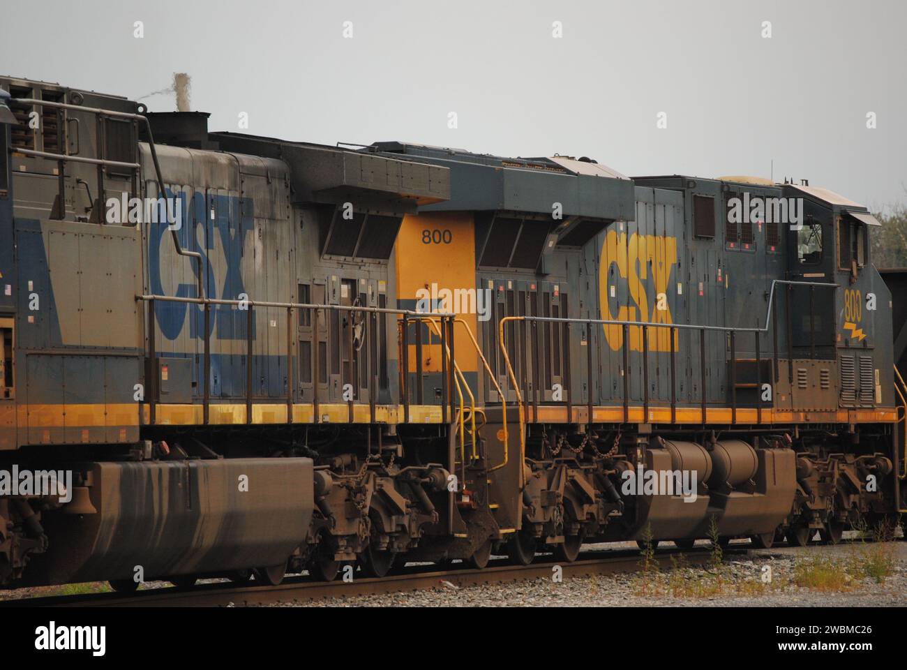 A CSX train at the Brunswick, MD train station/depot, shunting freight ...
