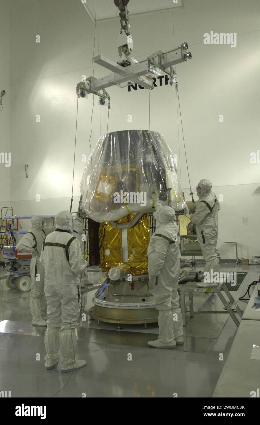 VANDENBERG AIR FORCE BASE, CALIF. - Inside the Astrotech Payload ...