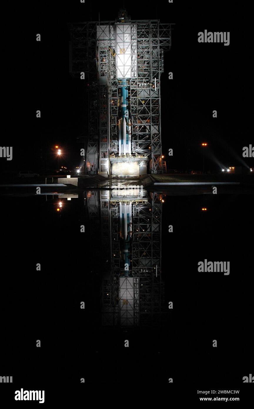 KENNEDY SPACE CENTER, FLA. - A Boeing Delta II expendable launch ...