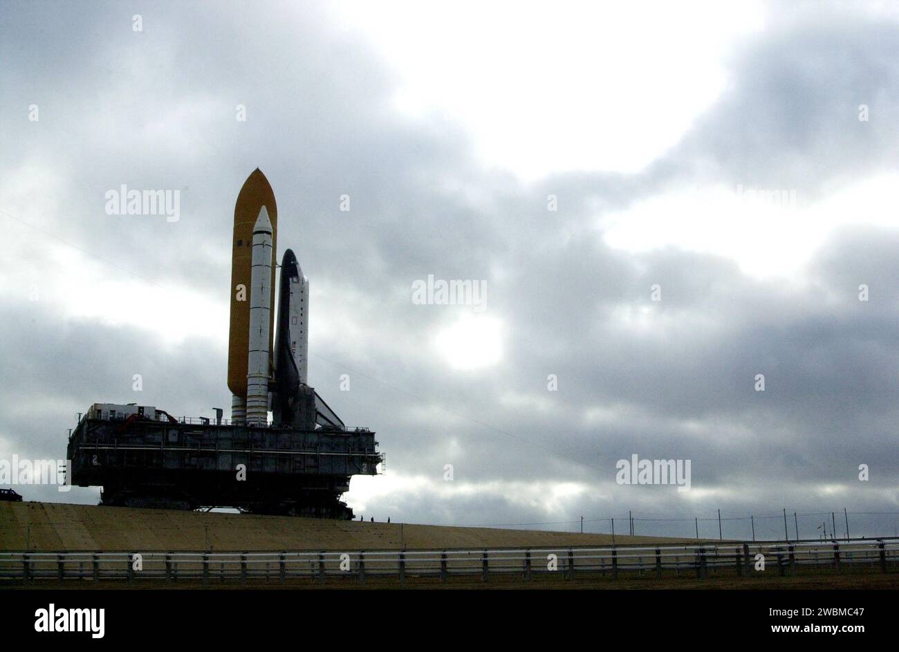KENNEDY SPACE CENTER, FLA. -- Space Shuttle Atlantis stands out against ...