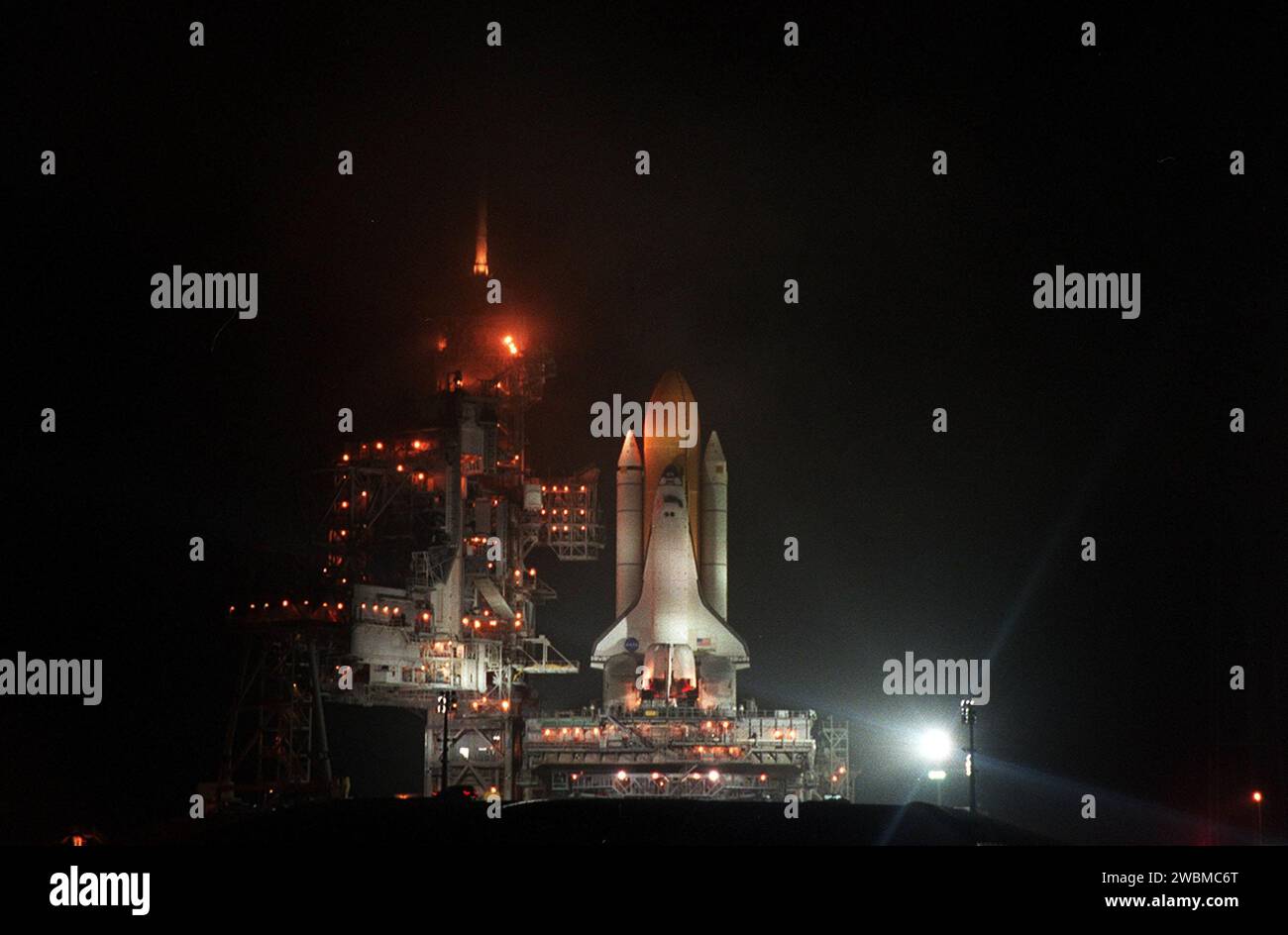 Vehicle assembly building damage hi-res stock photography and images ...