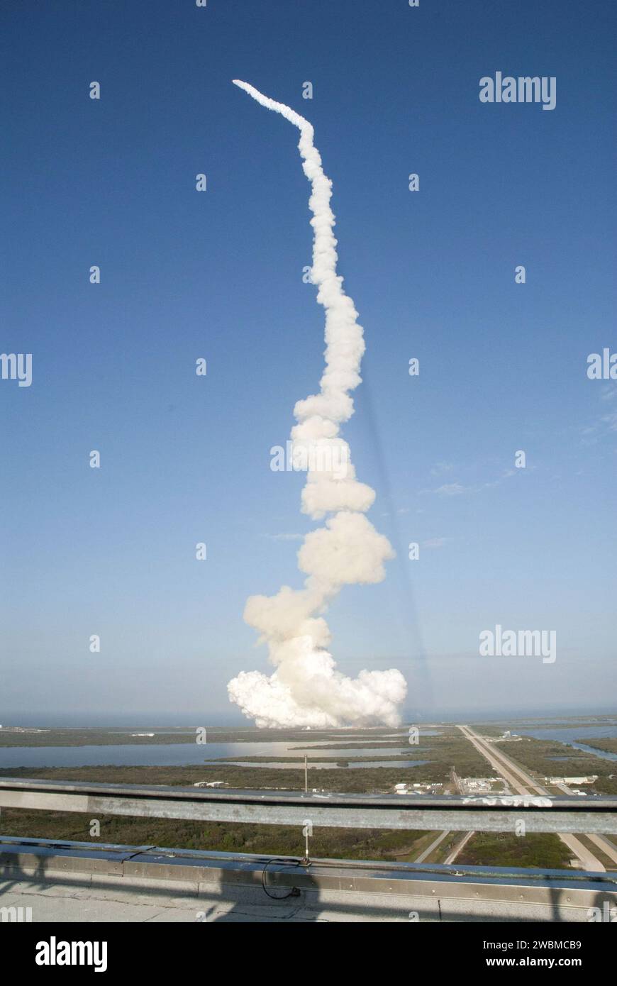 CAPE CANAVERAL, Fla. -- Taken from the roof of the Vehicle Assembly ...