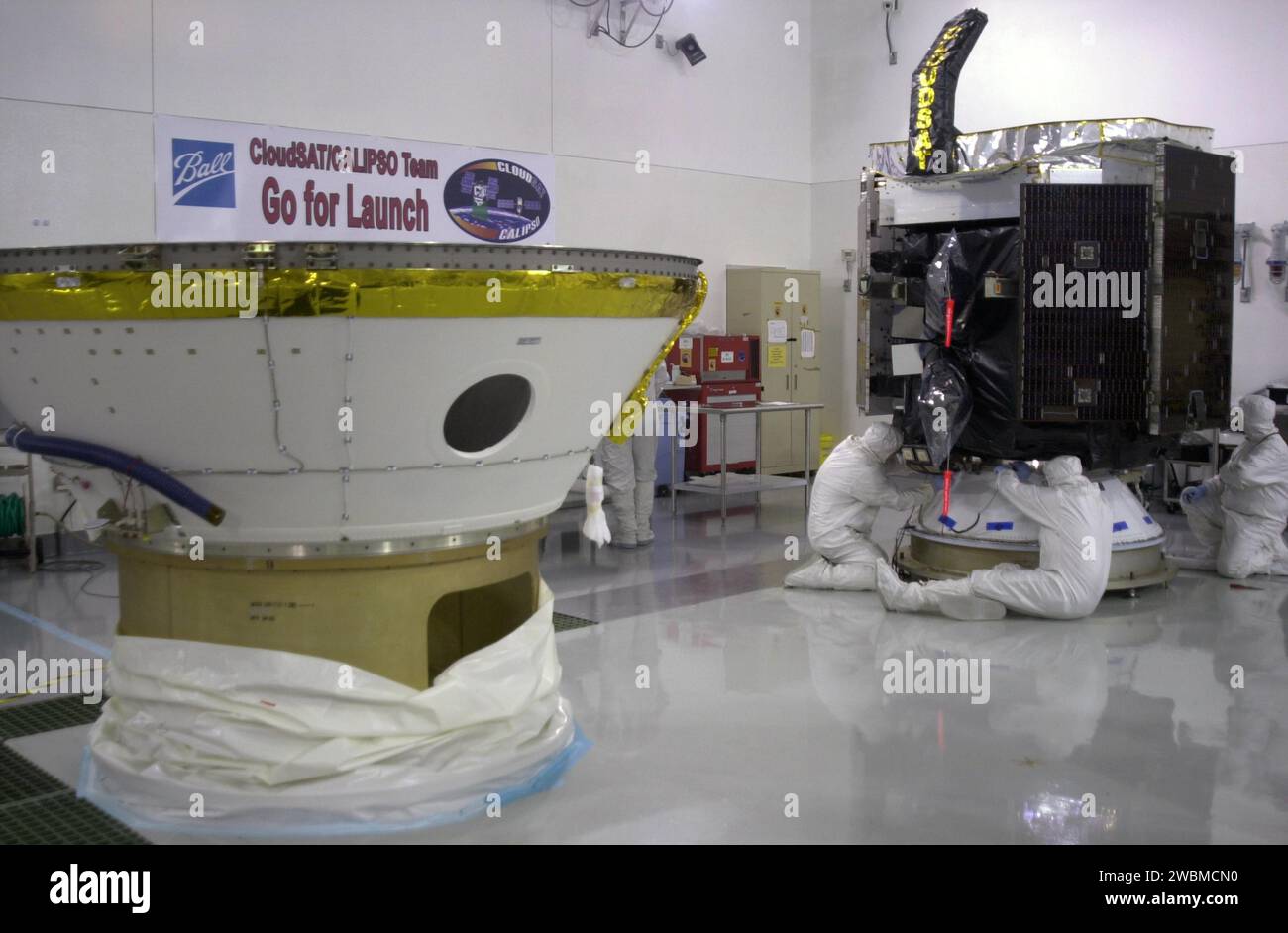 Payload attach fitting hi-res stock photography and images - Alamy