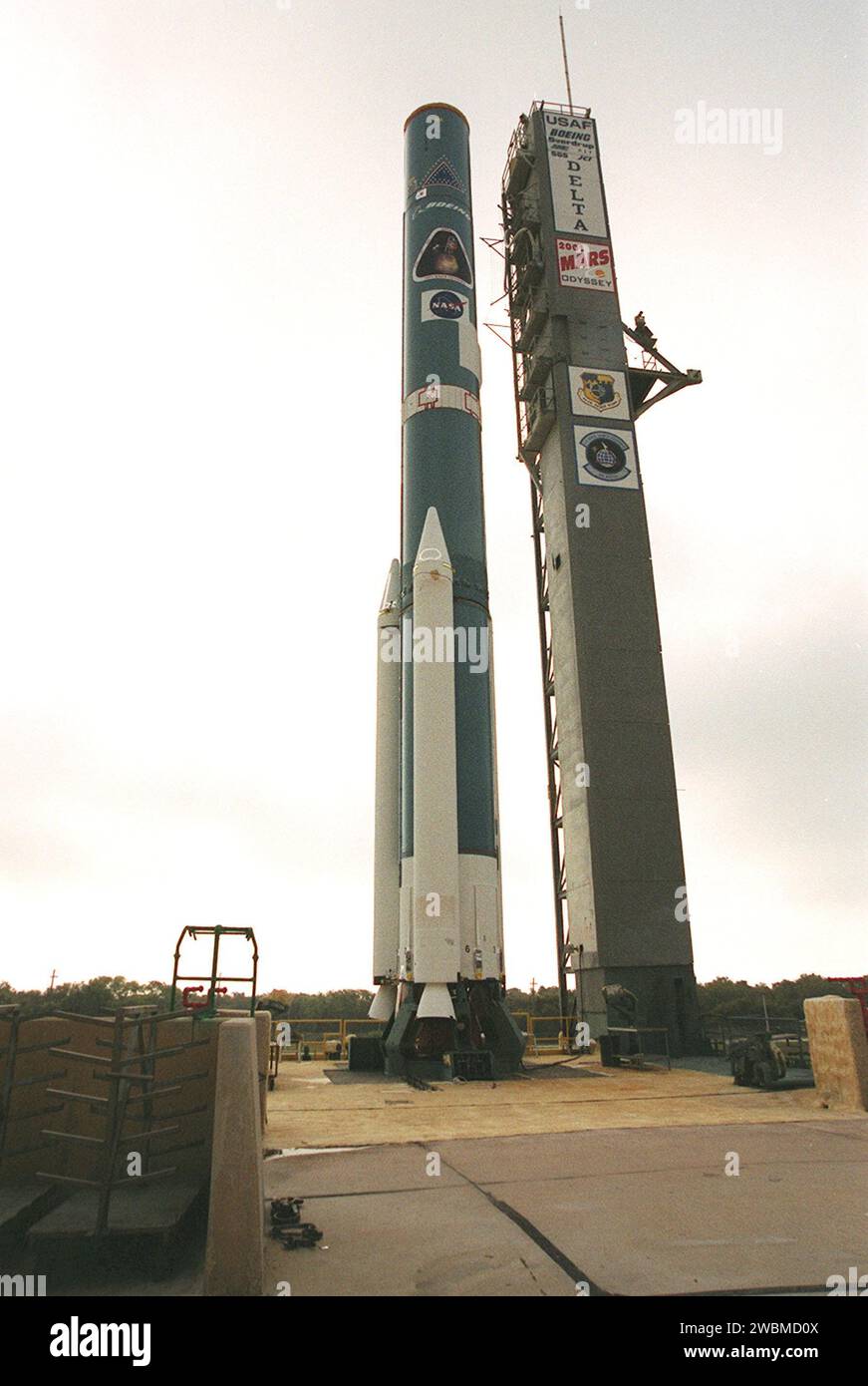 A Delta 7925 rocket on Launch Pad 17-A, Cape Canaveral Air Force ...