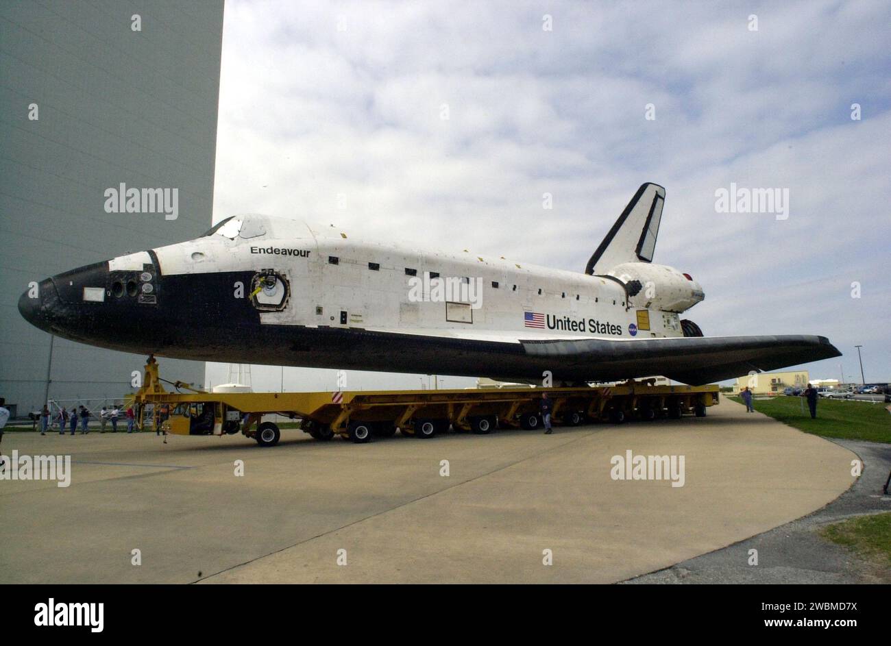 Orbiter transporter hi-res stock photography and images - Alamy