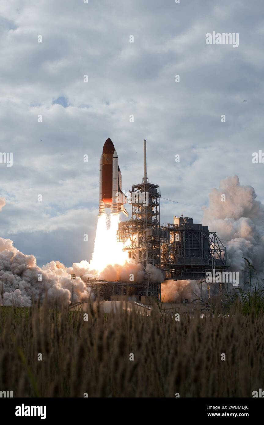 Cape Canaveral, Fla. -- On Launch Pad 39A at NASA's Kennedy Space Center in Florida, space ...