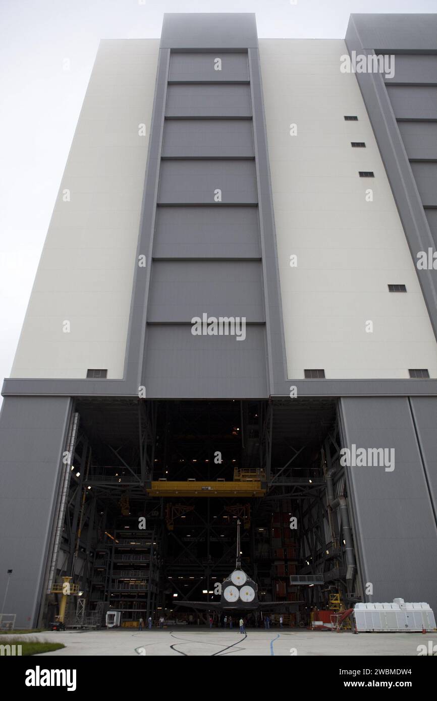 Orbiter processing facility opf hi-res stock photography and images - Alamy