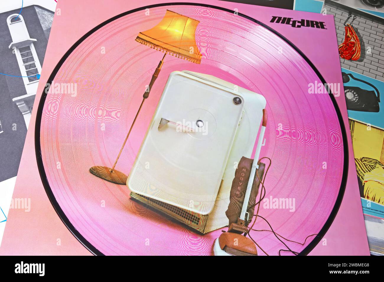 Old fridge isolated hi-res stock photography and images - Alamy