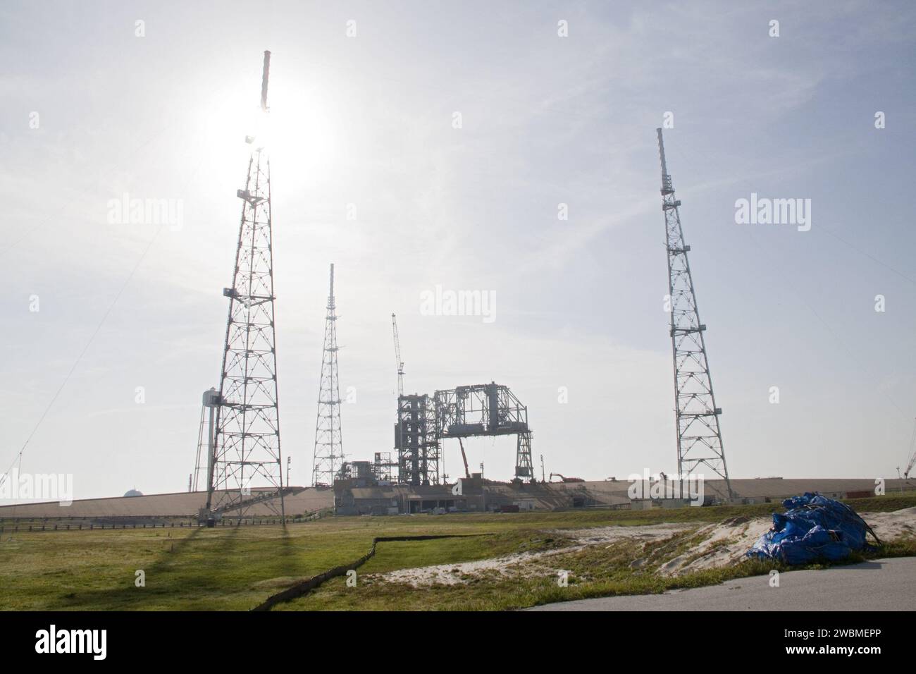 Emergency egress system hi-res stock photography and images - Alamy