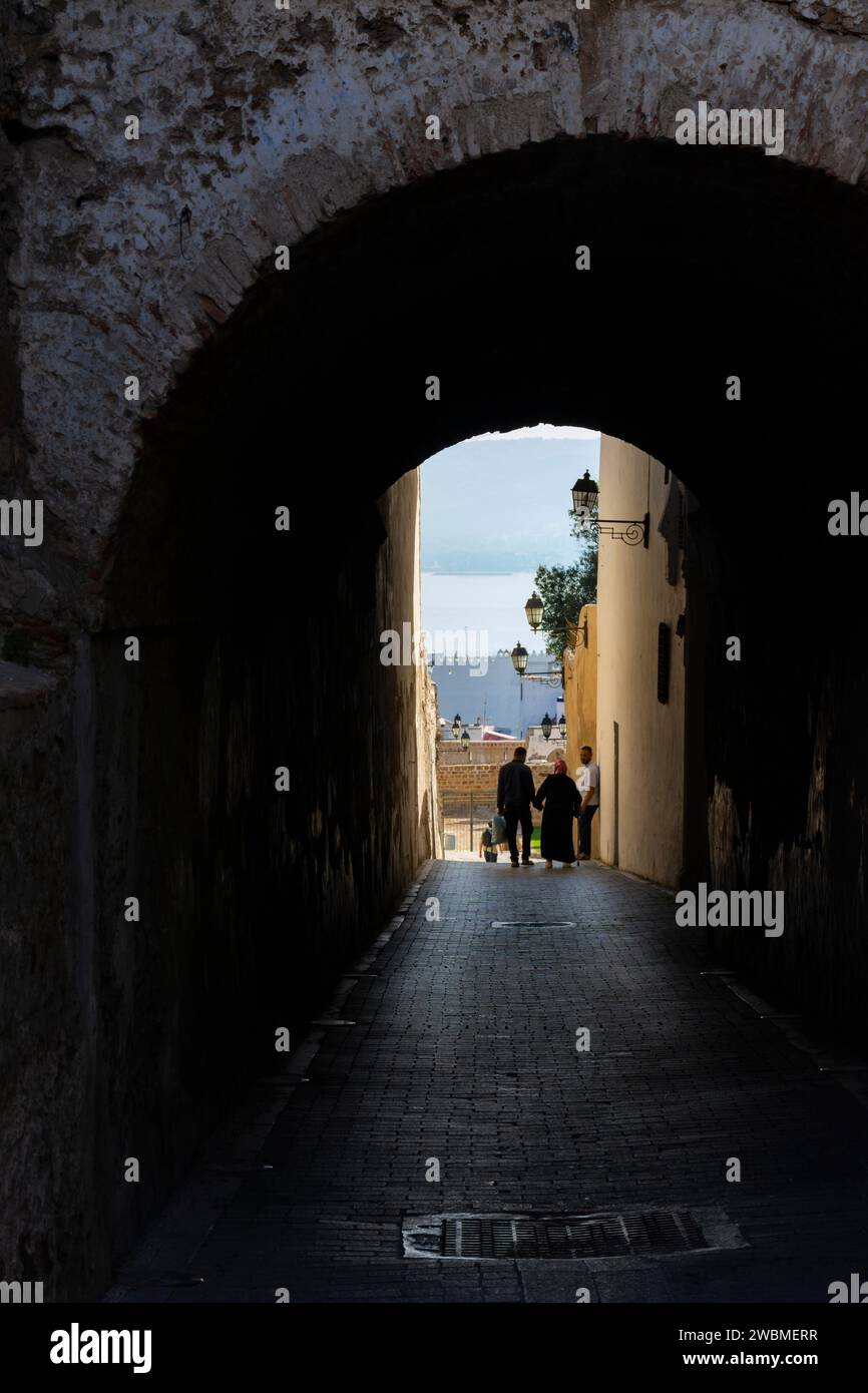 Riyadh gate hi-res stock photography and images - Alamy