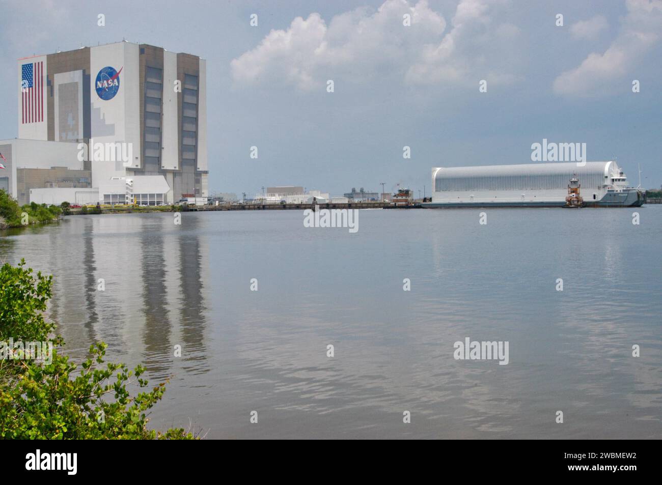 KENNEDY SPACE CENTER, FLA. - At the Turn Basin in the Launch Complex 39 ...