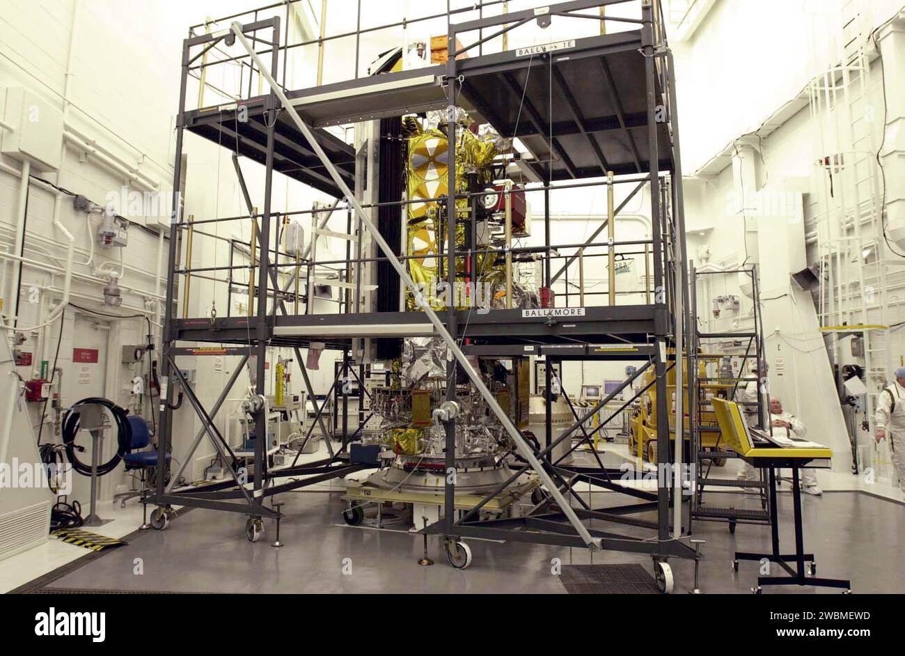 Solar array atmospheric hi-res stock photography and images - Alamy