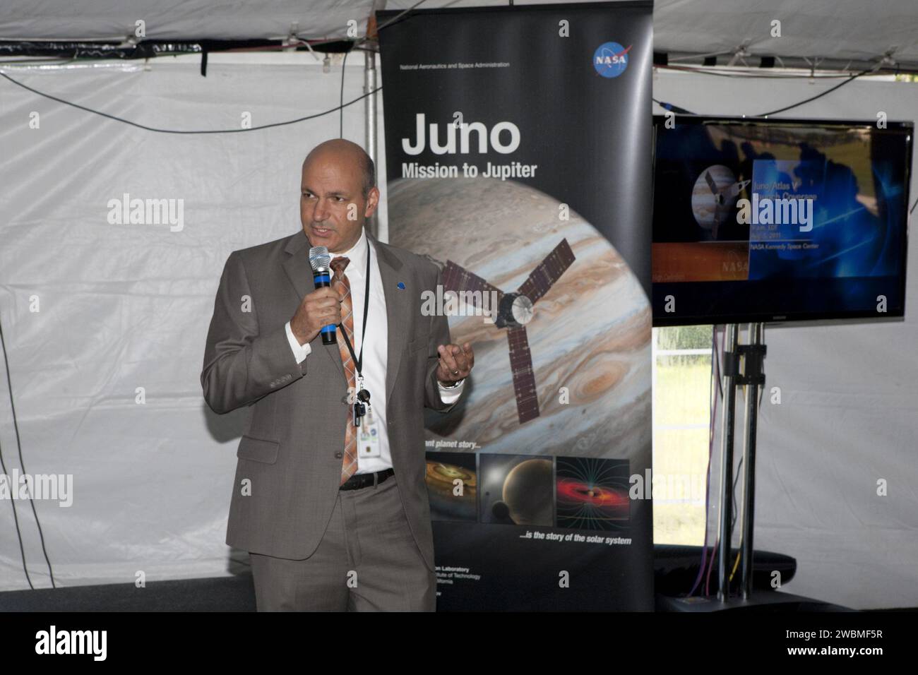 Nasa chief scientist hi-res stock photography and images - Alamy