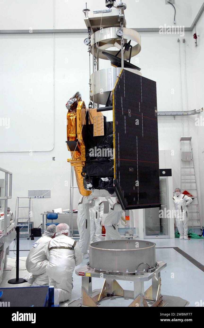 KENNEDY SPACE CENTER, FLA. - At Astrotech Space Operations in ...