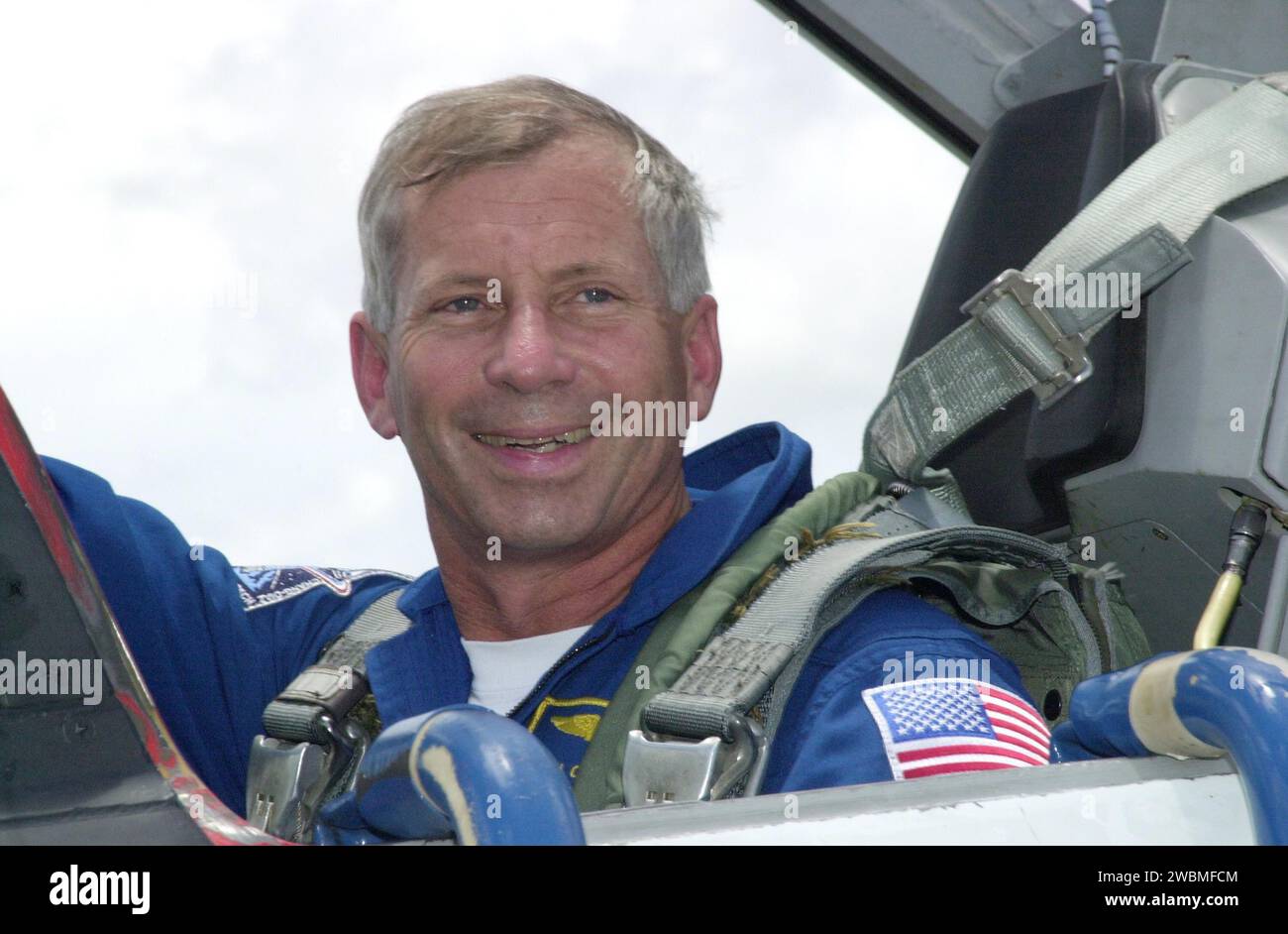 Canadarm hi-res stock photography and images - Alamy