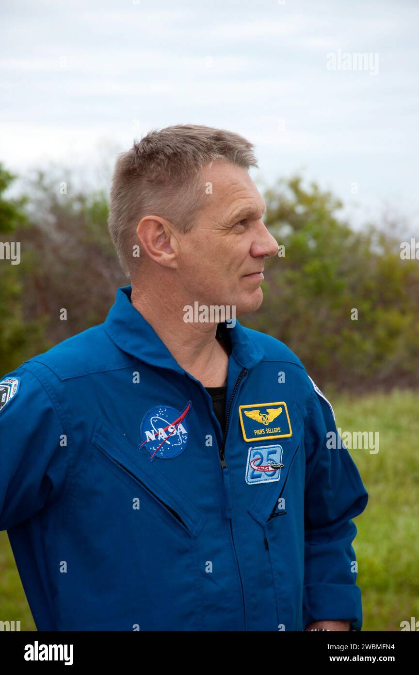 STS-132 TCDT - CREW M113 TRAINING Stock Photo - Alamy