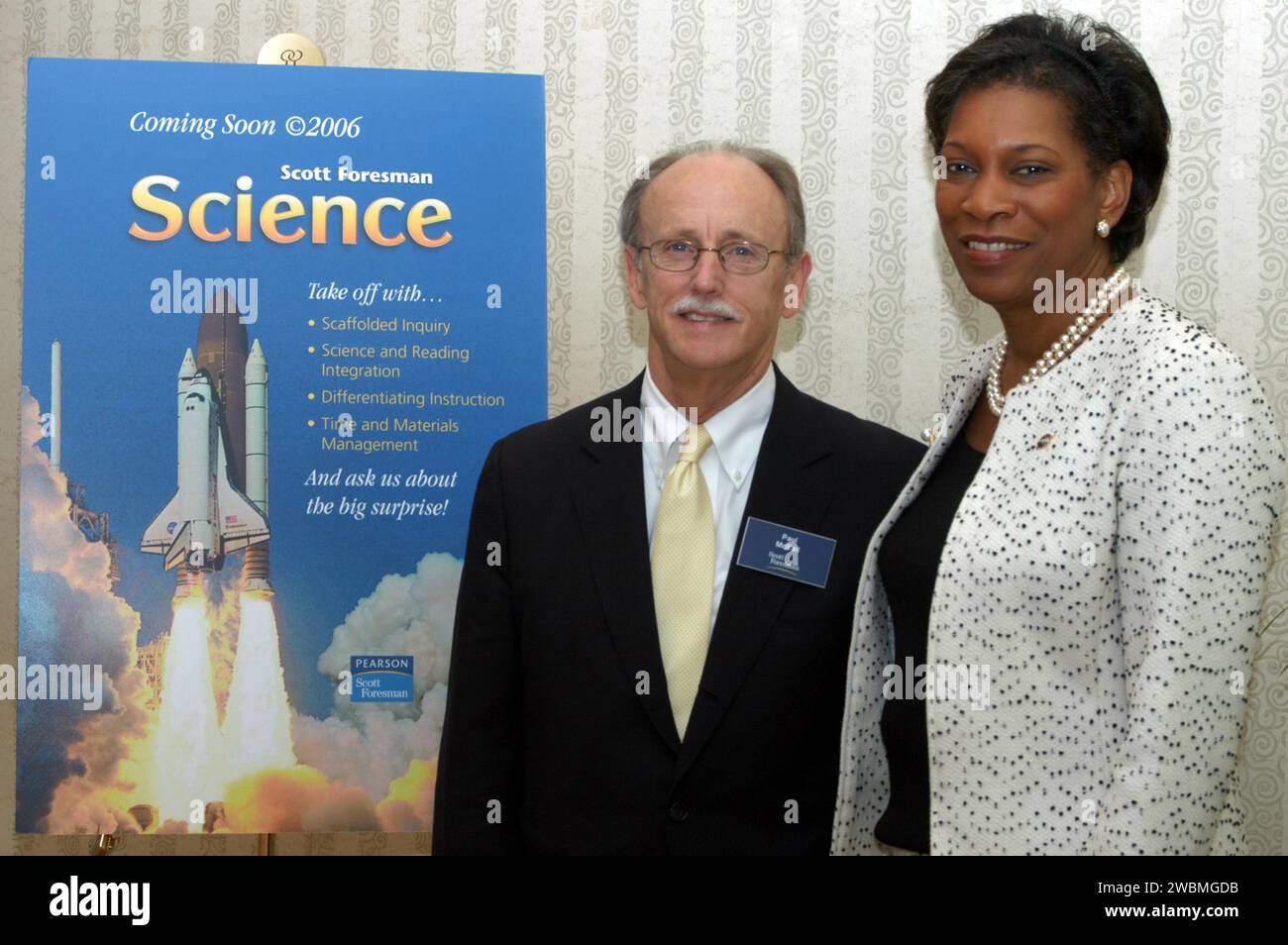 KENNEDY SPACE CENTER, FLA. - Paul McFall (left), president, Pearson ...