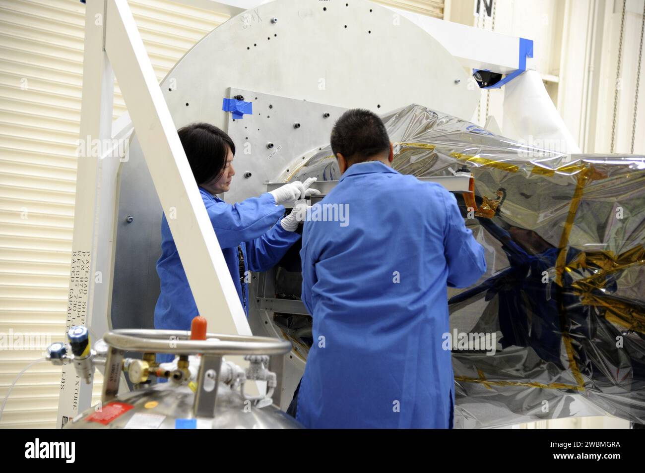 VANDENBERG AFB, Calif. – Technicians begin processing NASA's IRIS ...