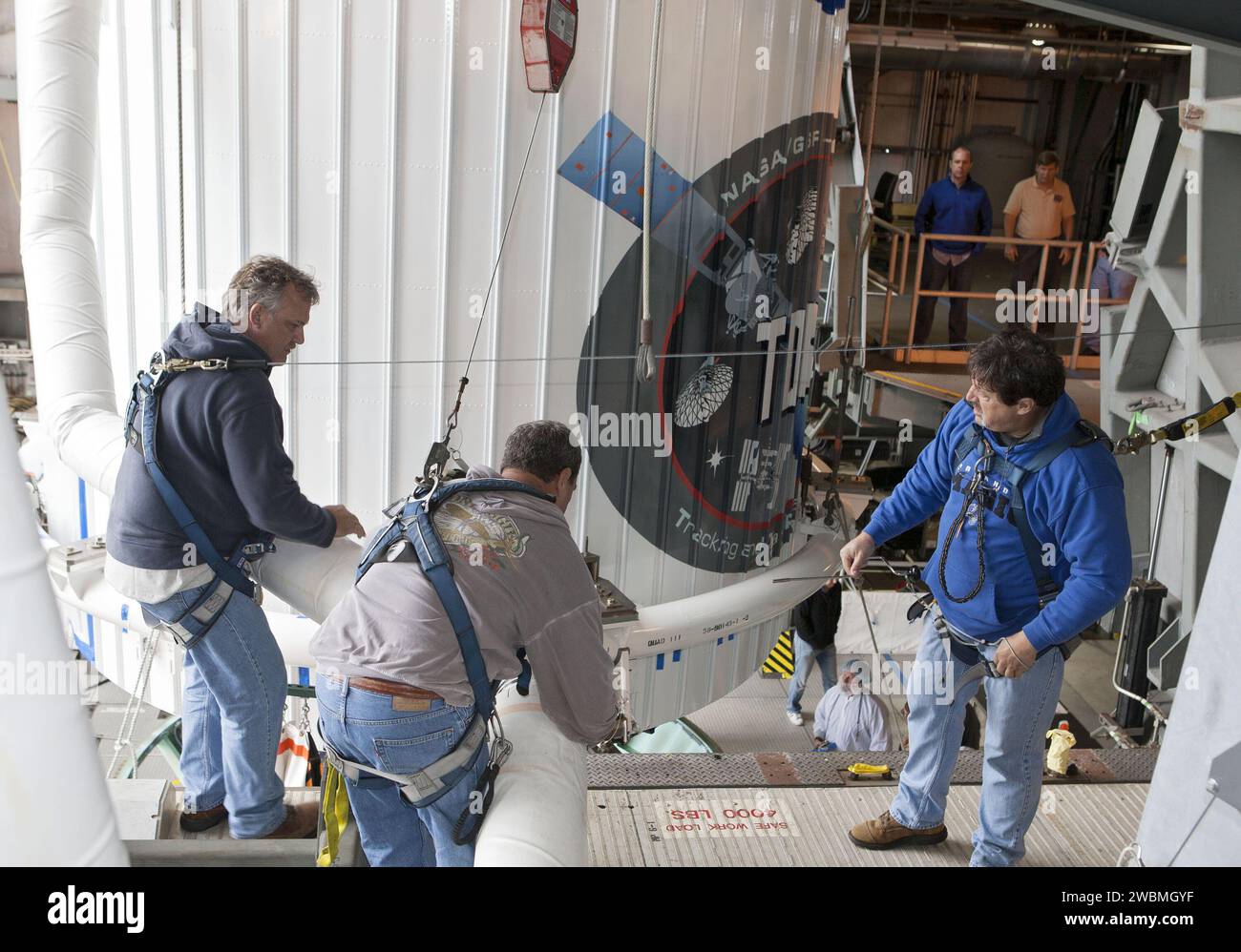 Tdrs a satellite hi-res stock photography and images - Alamy