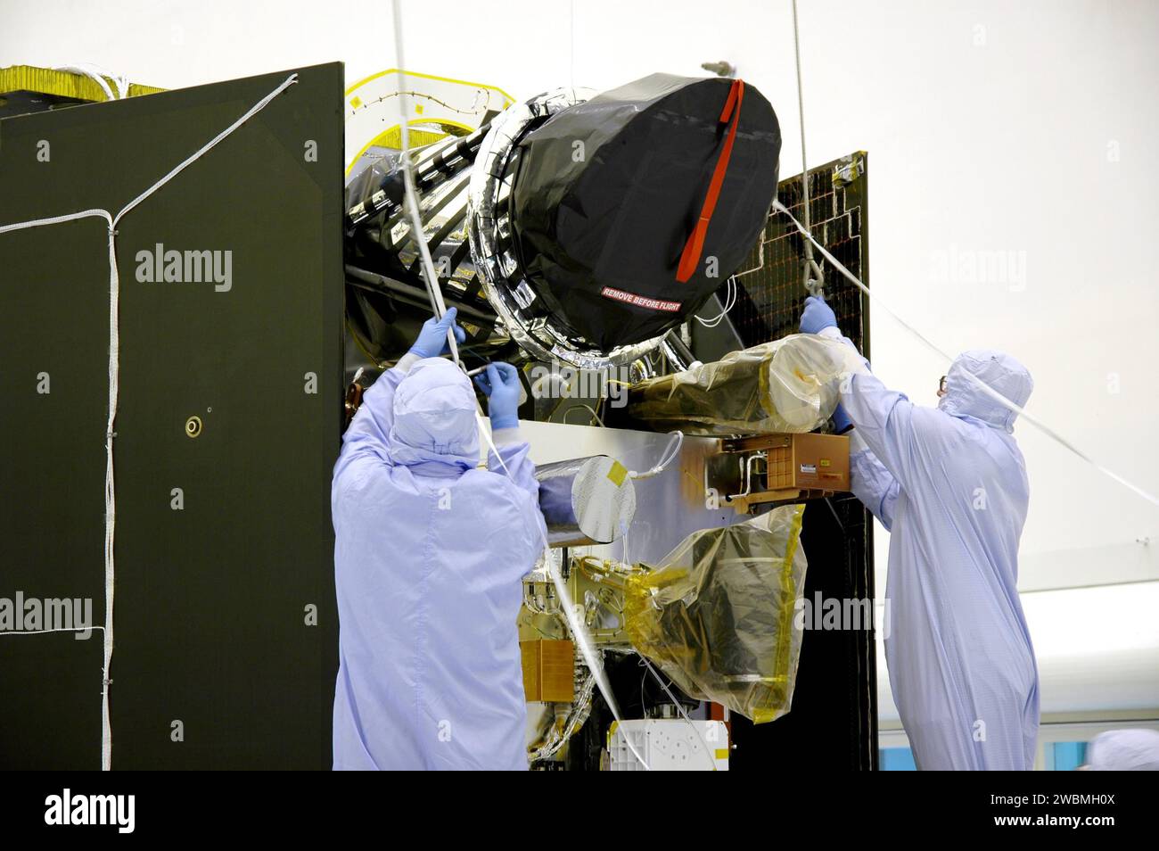 Deep space network antenna nasa hi-res stock photography and images - Alamy