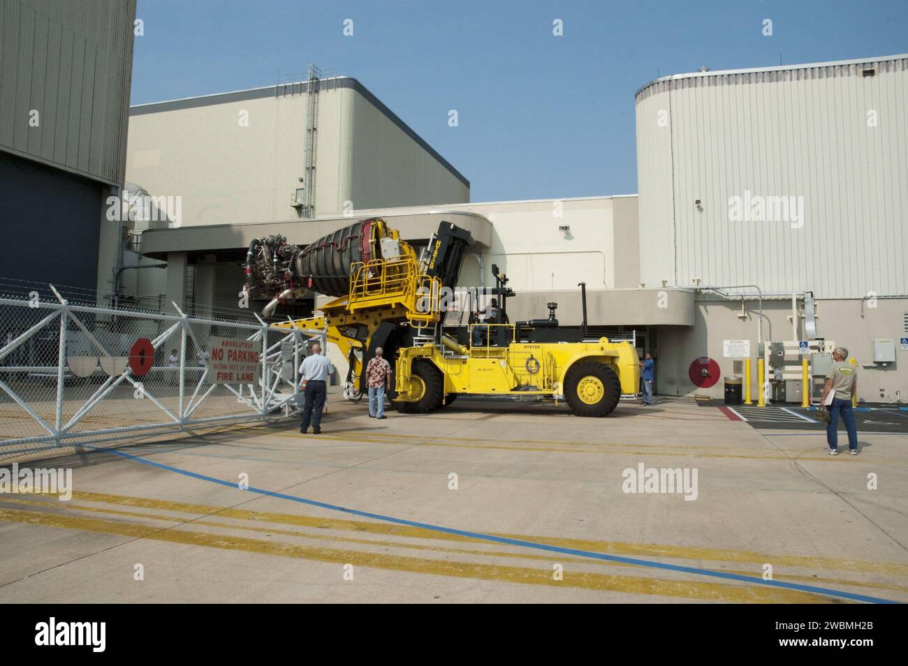 Space shuttle main engine processing facility hi-res stock photography ...