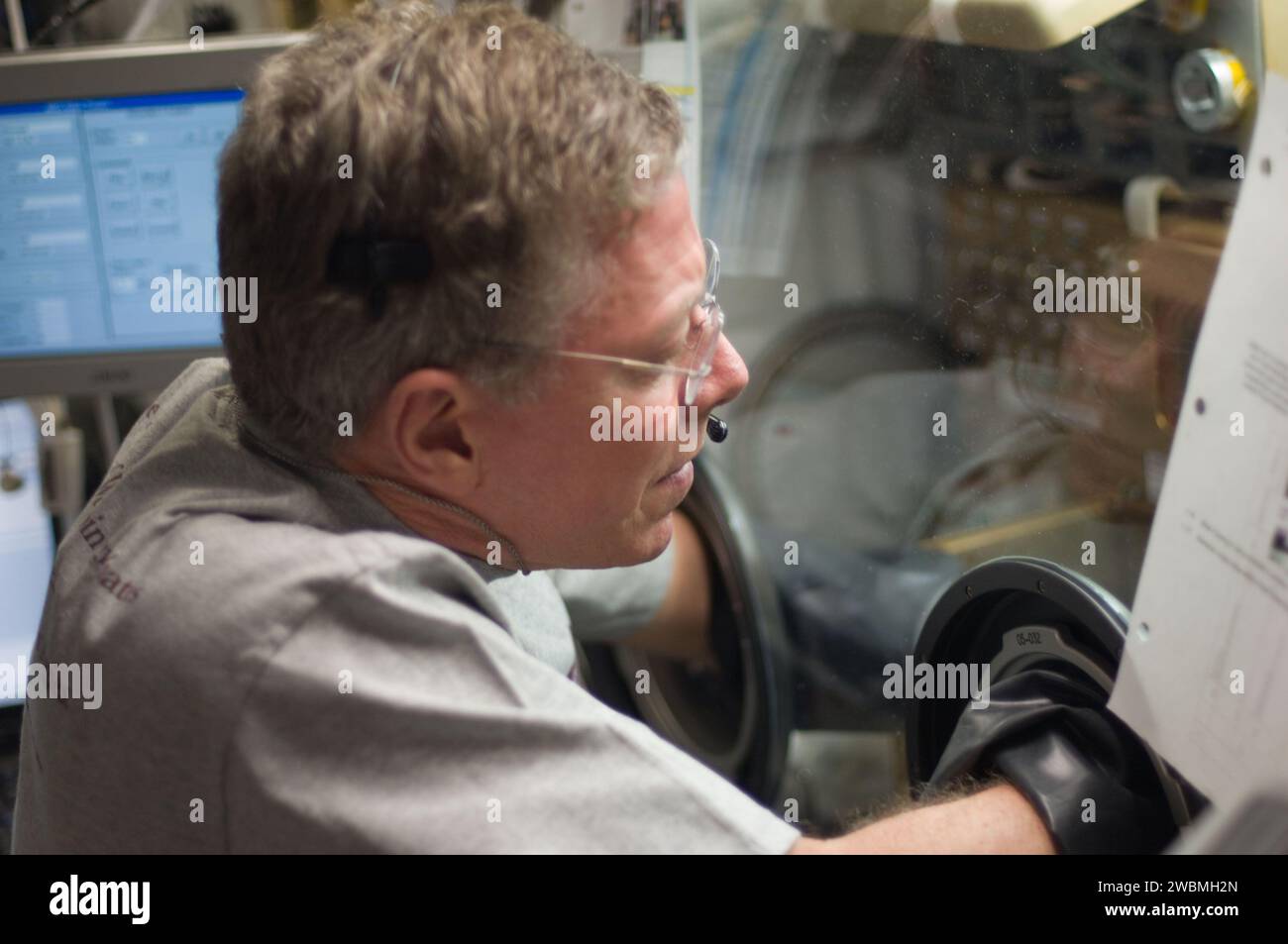 In glovebox hi-res stock photography and images - Alamy