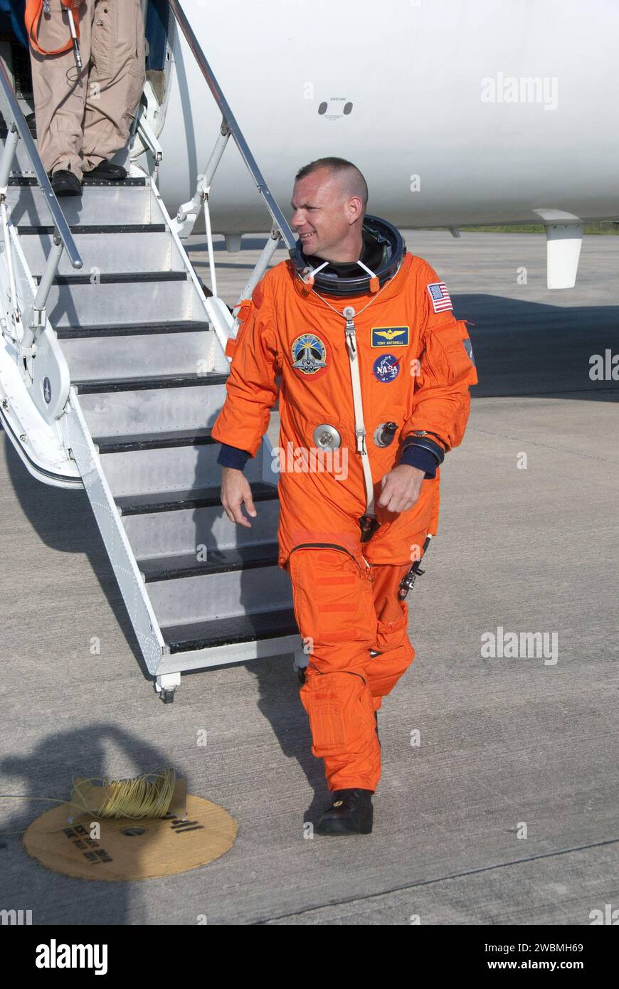 STS-132 Pilot Tony Antonelli exits a modified Gulfstream II Shuttle ...