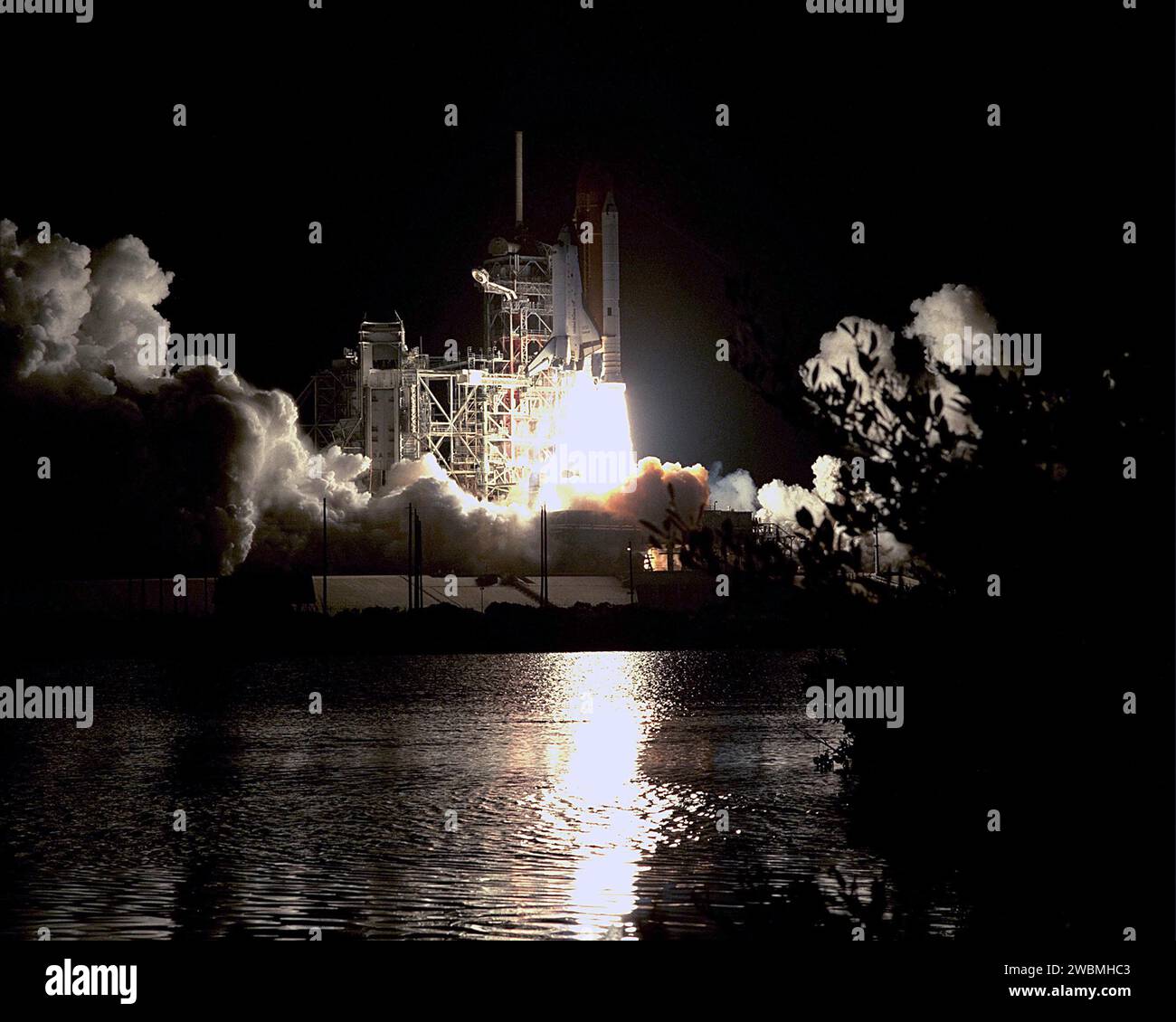 Sts 41 g hi-res stock photography and images - Alamy