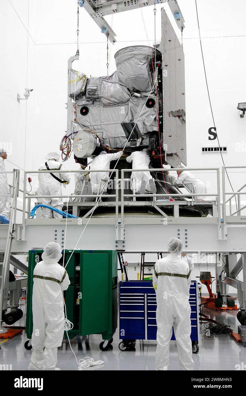 KENNEDY SPACE CENTER, FLA. - At Astrotech Space Operations in ...