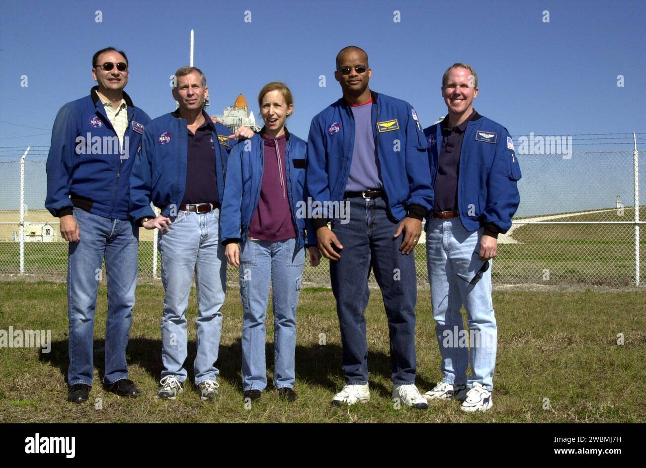KENNEDY SPACE CENTER, FLA. -- Looking relaxed and happy one day before ...