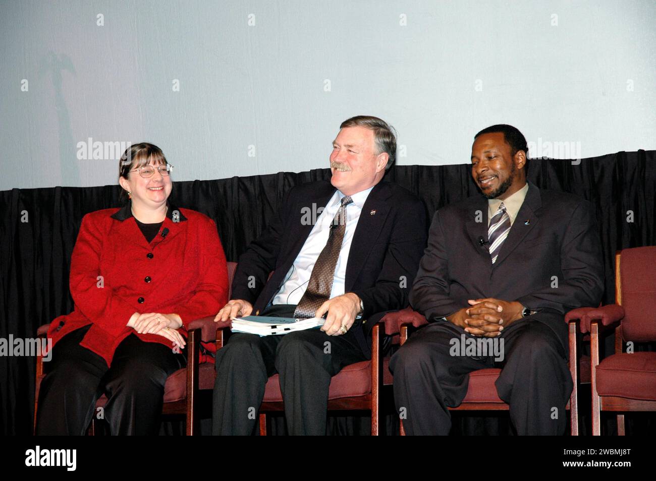 KENNEDY SPACE CENTER, FLA. - Activities at the One NASA Leader-Led ...