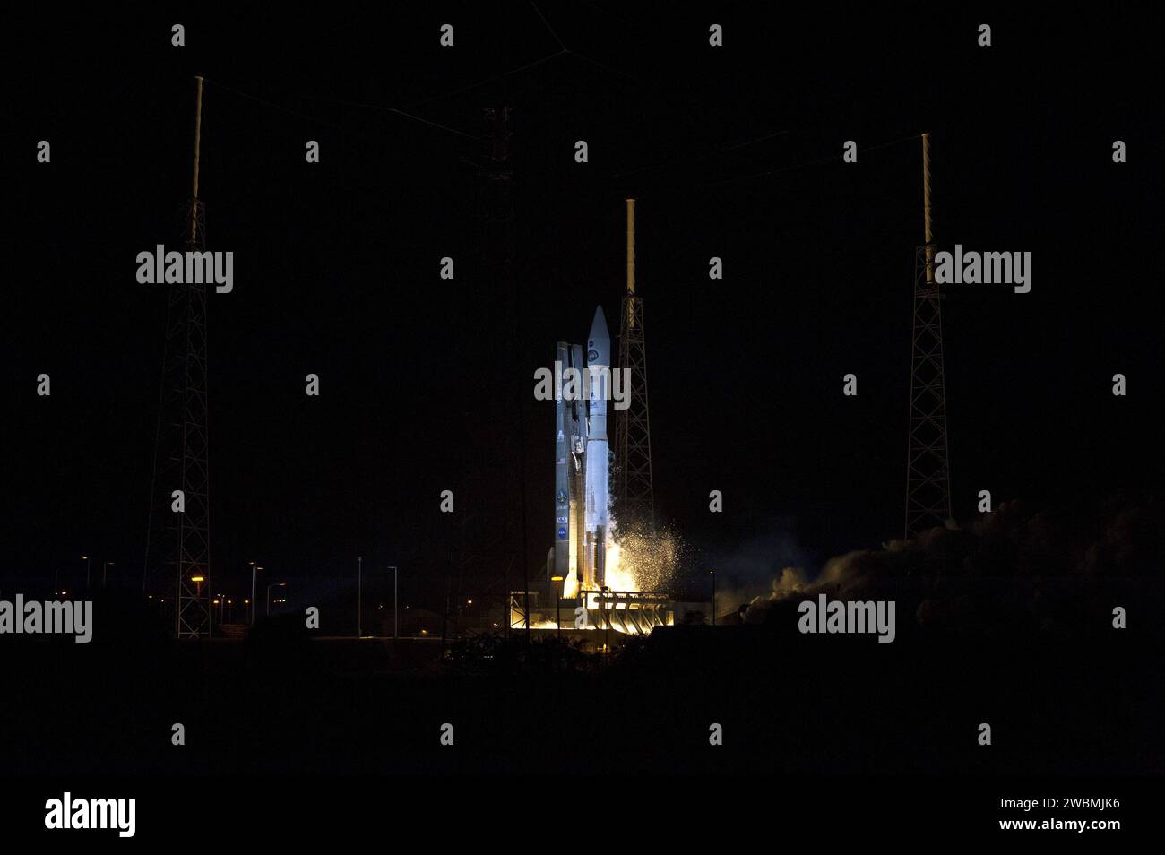 Pressure mounts hi-res stock photography and images - Alamy