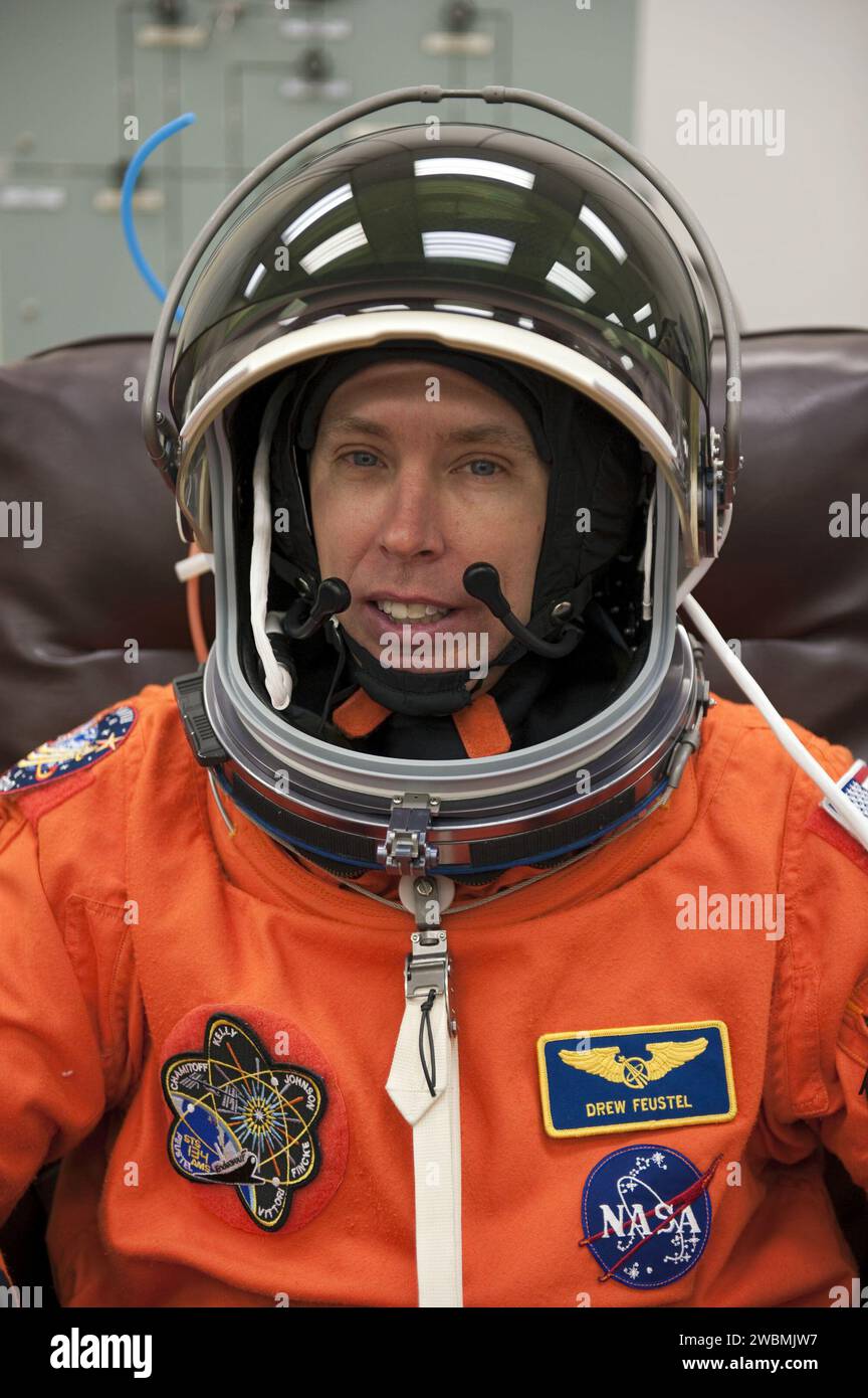 CAPE CANAVERAL, Fla. -- In the Operations and Checkout Building (O&C ...