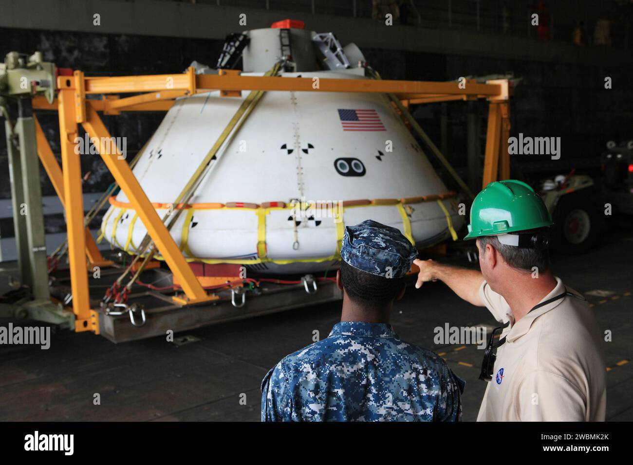 Orion underway recovery test 2 hi-res stock photography and images - Alamy