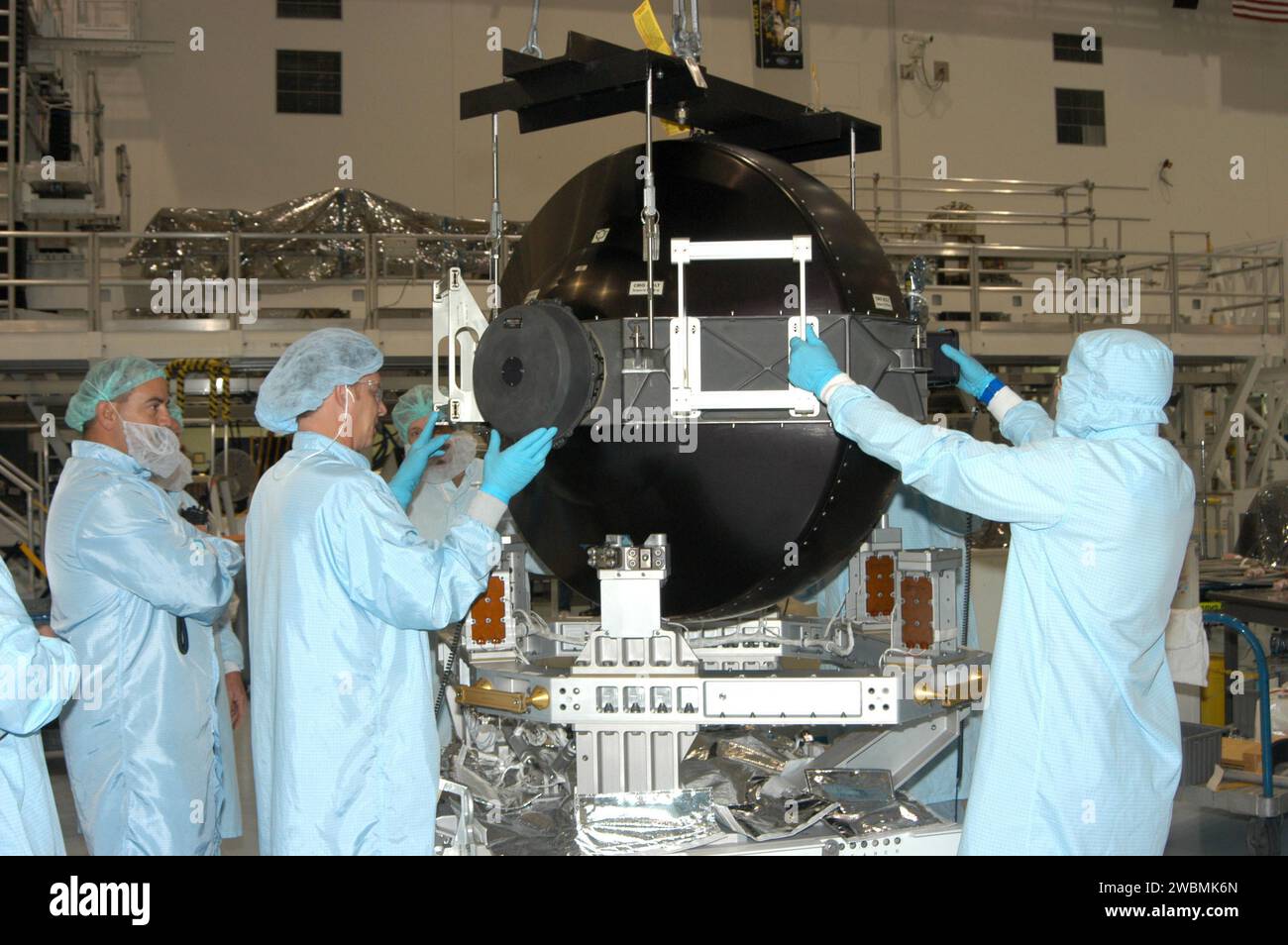 KENNEDY SPACE CENTER, FLA. - In the Space Station Processing Facility ...