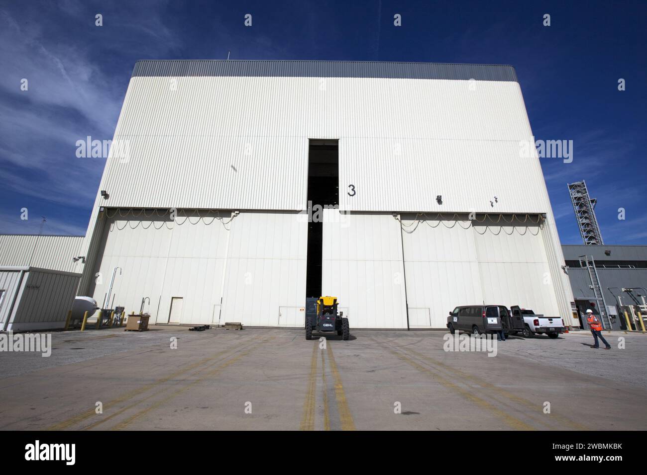 CAPE CANAVERAL, Fla. -- The Commercial Crew and Cargo Processing ...