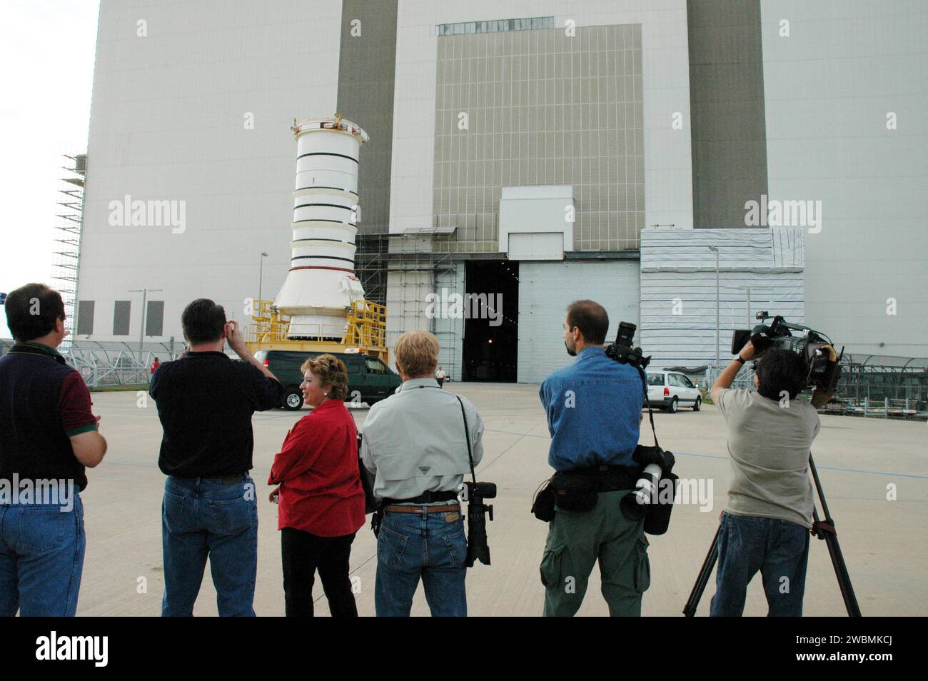 Lifting skirt hi-res stock photography and images - Alamy