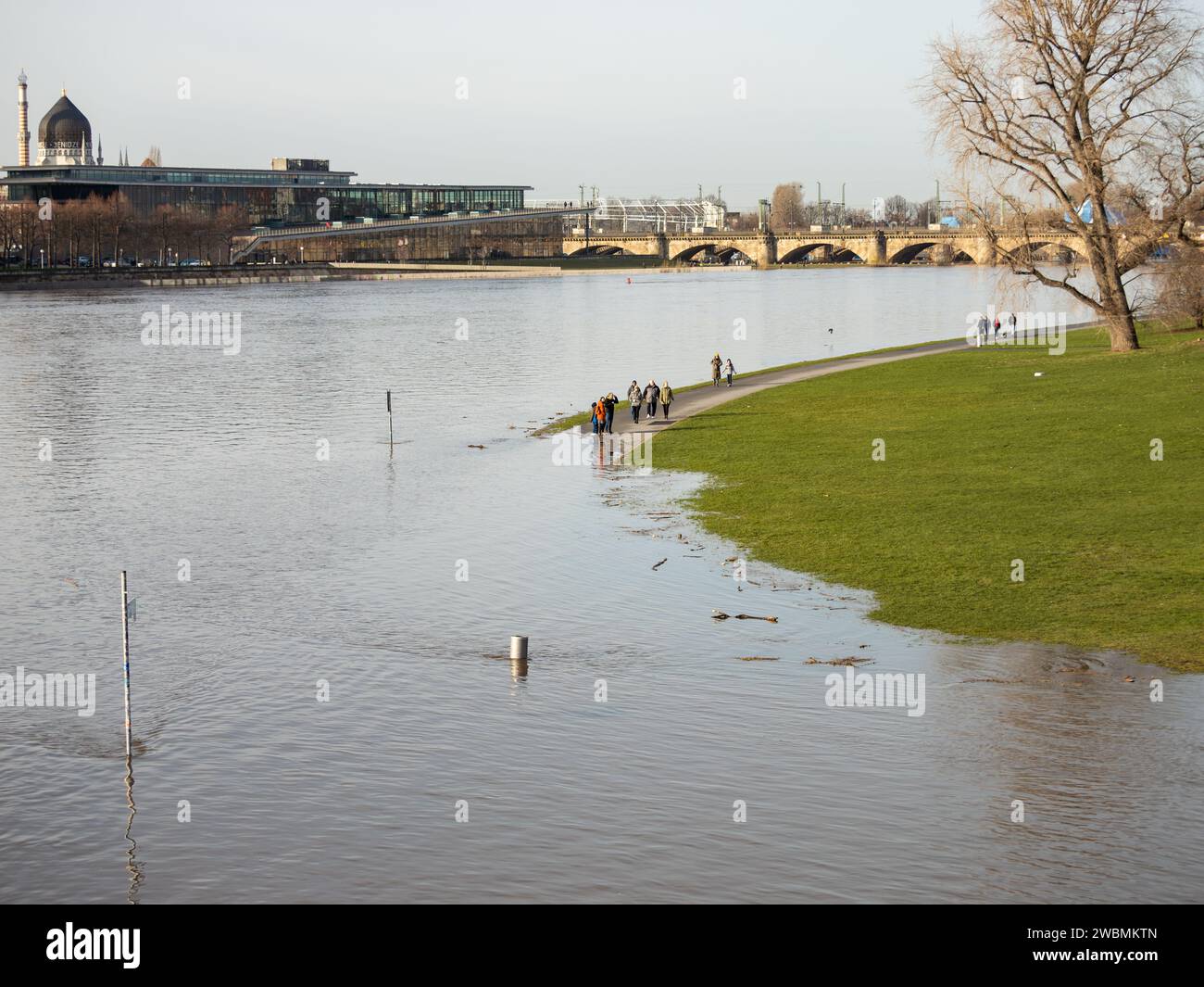 Elbe cycle path in Dresden flooded by the river. Flood caused by thaw ...