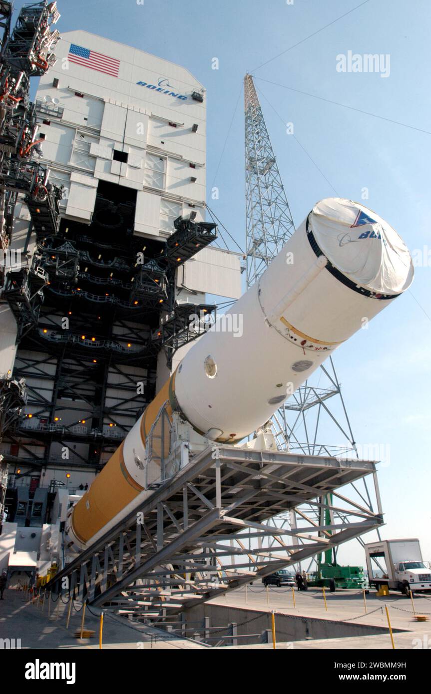 KENNEDY SPACE CENTER, FLA. - On Launch Complex 37-B at Cape Canaveral ...