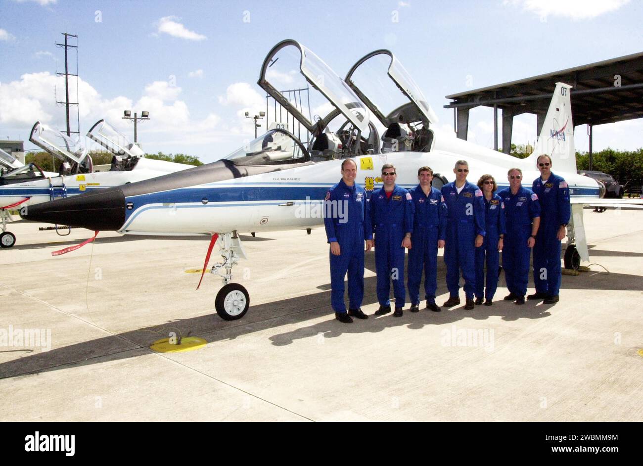 KENNEDY SPACE CENTER, FLA. -- The STS-110 crew poses in front of a T-38 ...