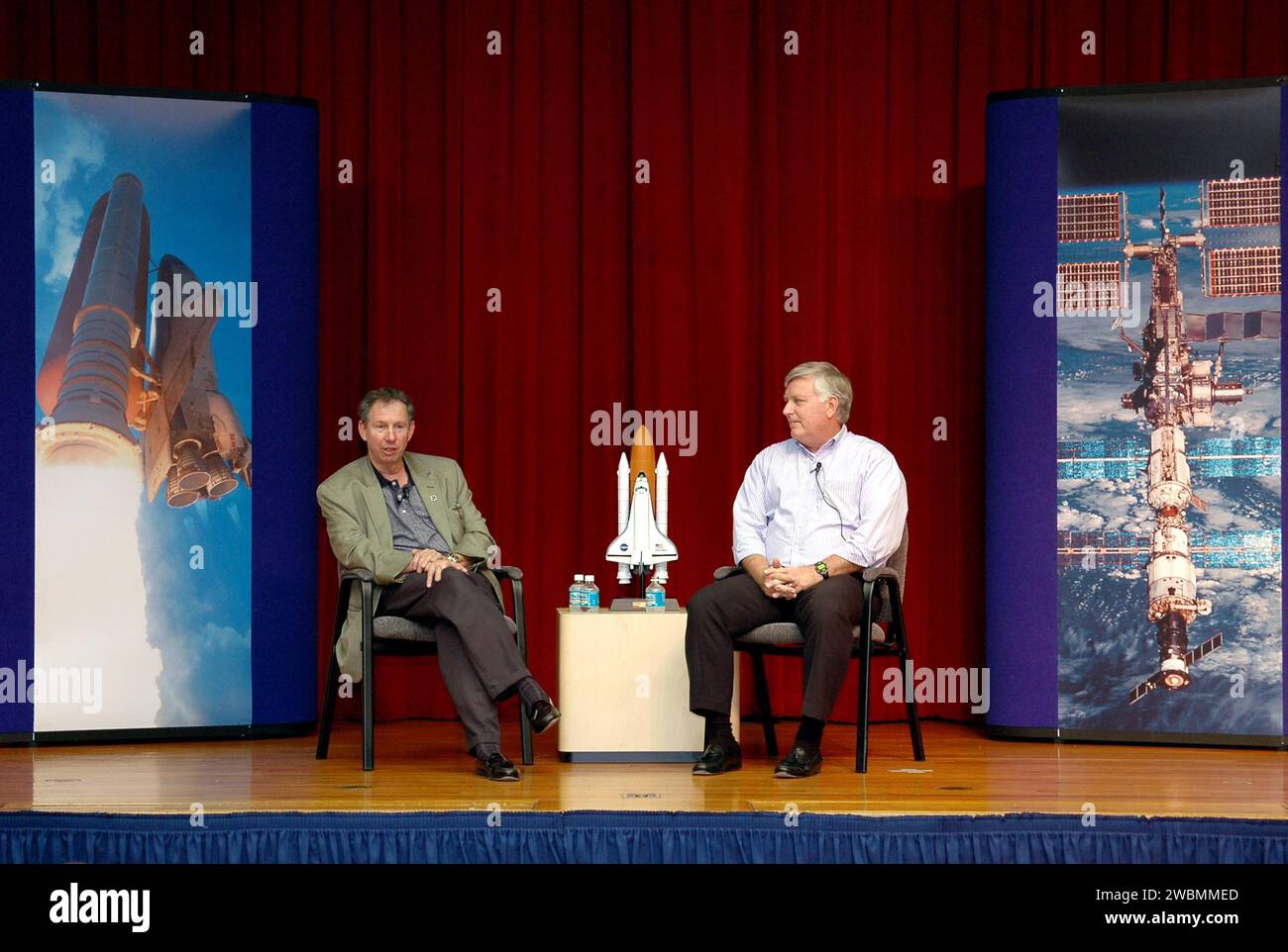 Ksc center town hall hi-res stock photography and images - Alamy