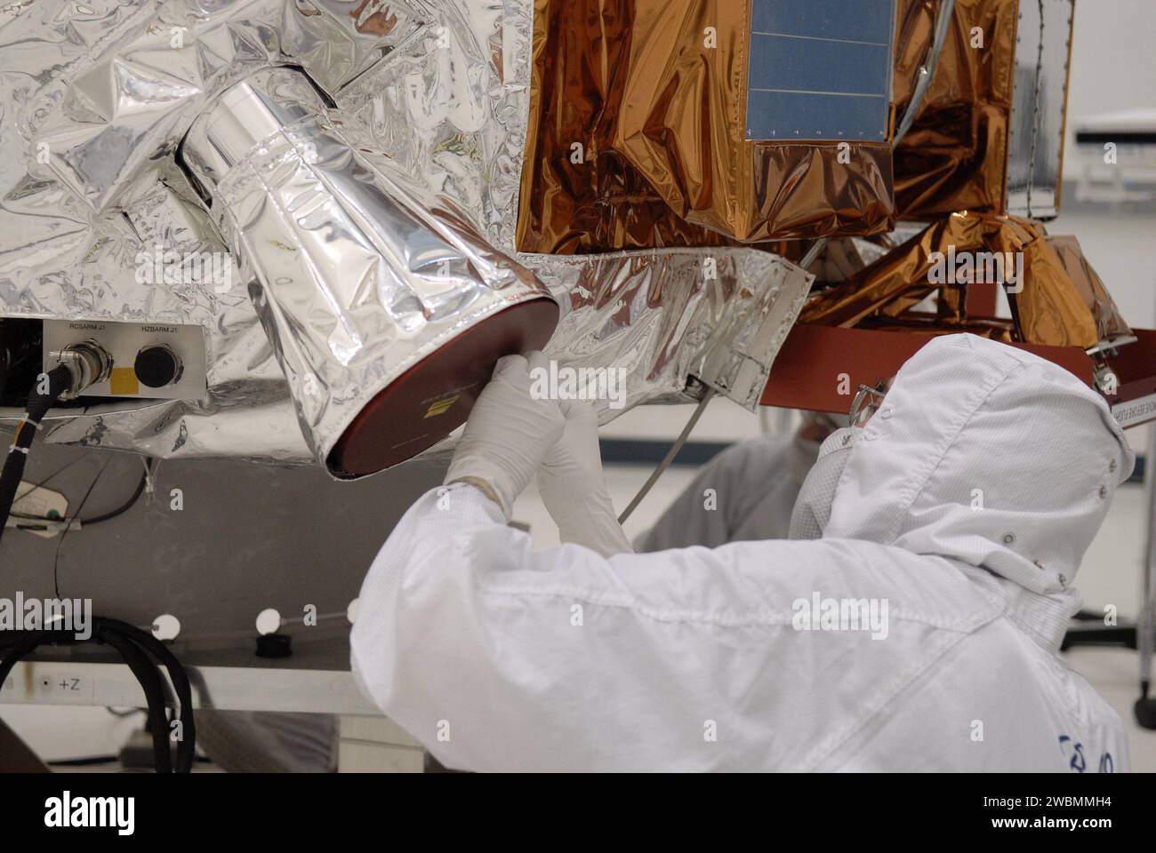 CAPE CANAVERAL, Fla. -- At the Astrotech payload processing facility in ...