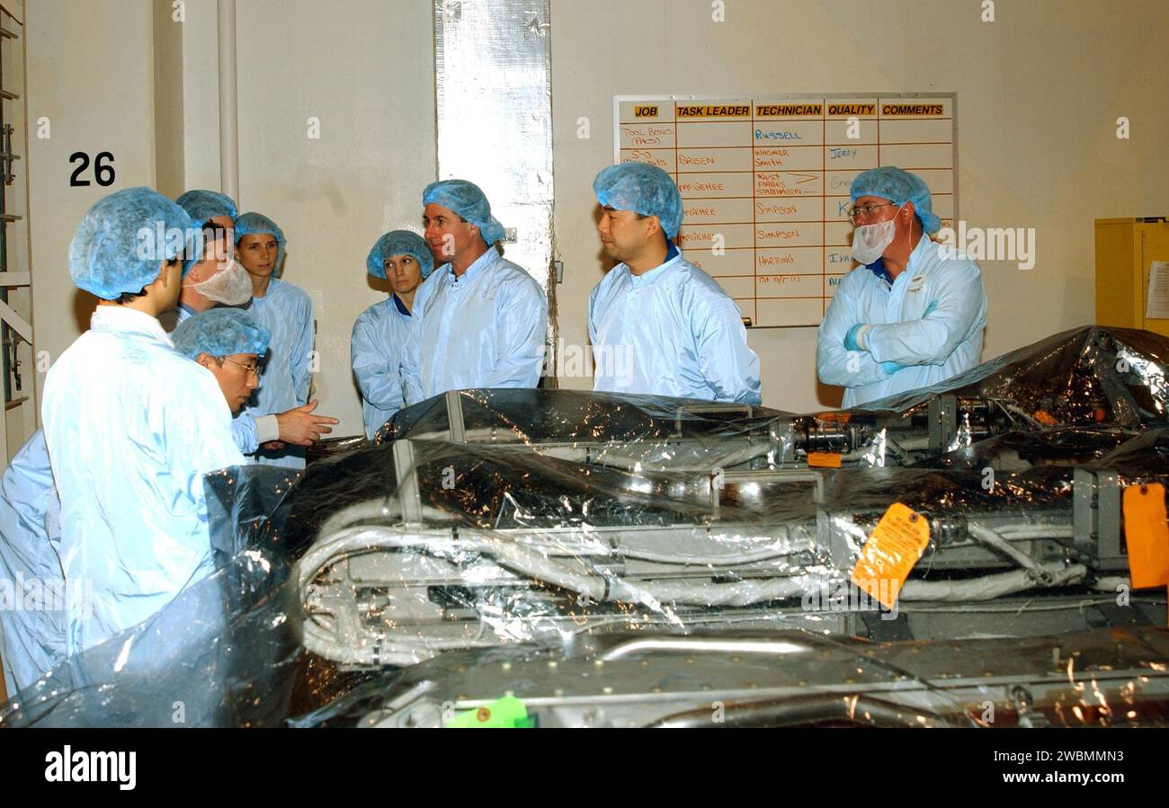 KENNEDY SPACE CENTER, FLA. -- During training at KSC, STS-114 crew ...