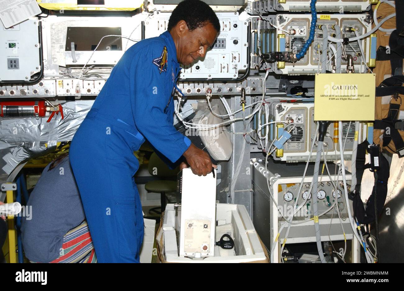 KENNEDY SPACE CENTER, FLA. -- At SPACEHAB in Cape Canaveral, Fla., STS ...