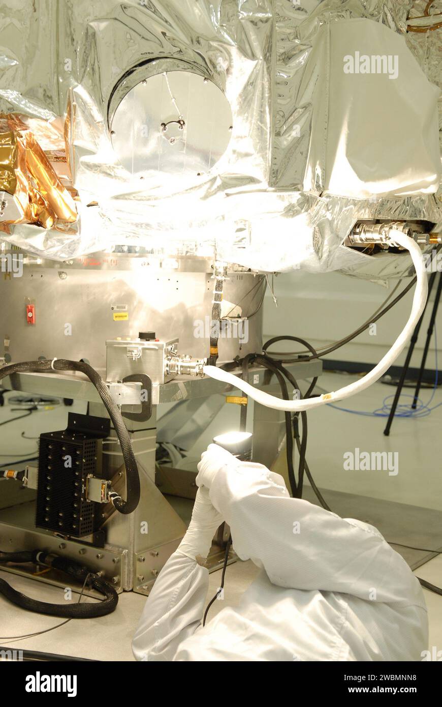 CAPE CANAVERAL, Fla. -- At the Astrotech payload processing facility in ...