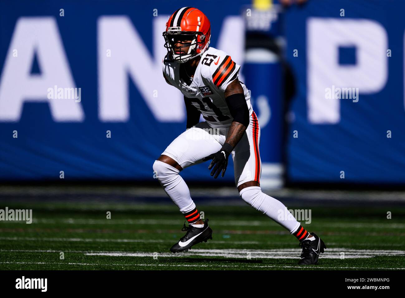 FILE - Cleveland Browns cornerback Denzel Ward (21) lines up on defense ...