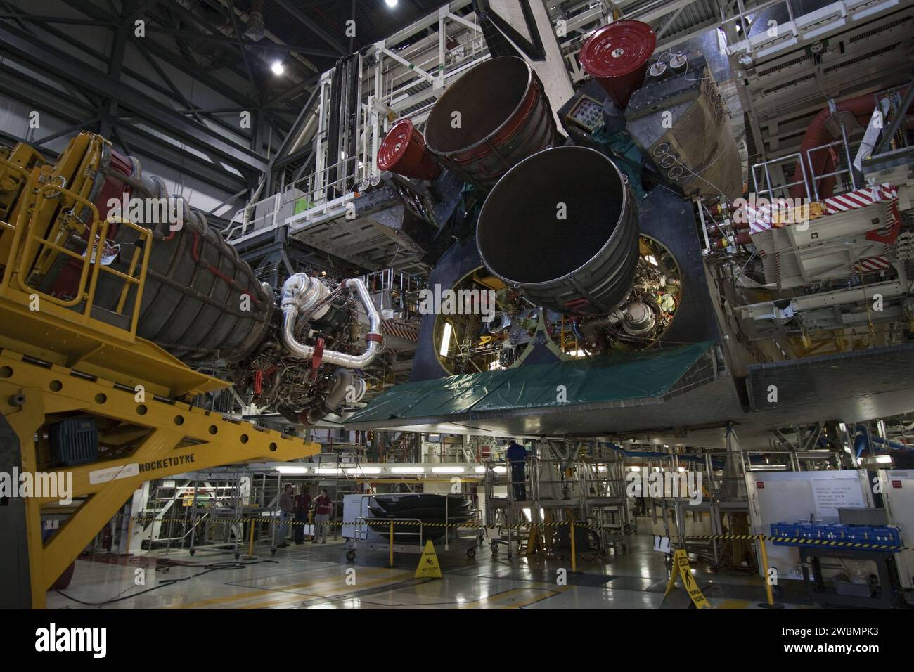 CAPE CANAVERAL, Fla. -- In Orbiter Processing Facility-1 at NASA's ...